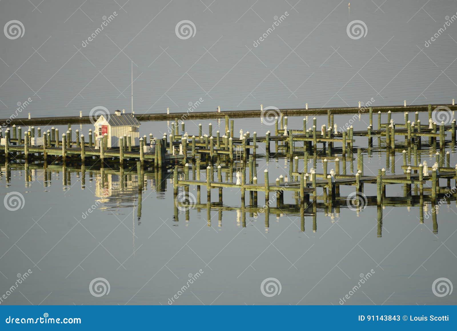 Boating slips stock image. Image of water, wave, lake - 91143843