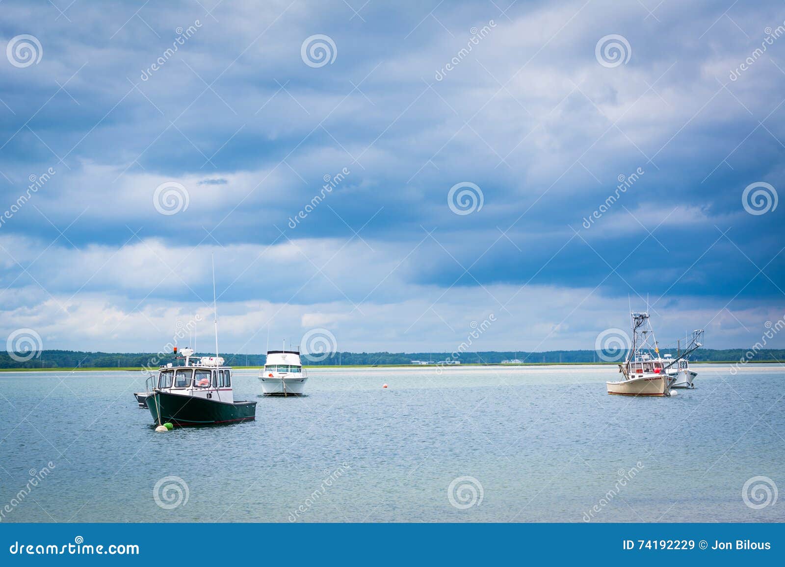 Boats in Hampton Harbor, in Hampton Beach, New Hampshire. Editorial ...