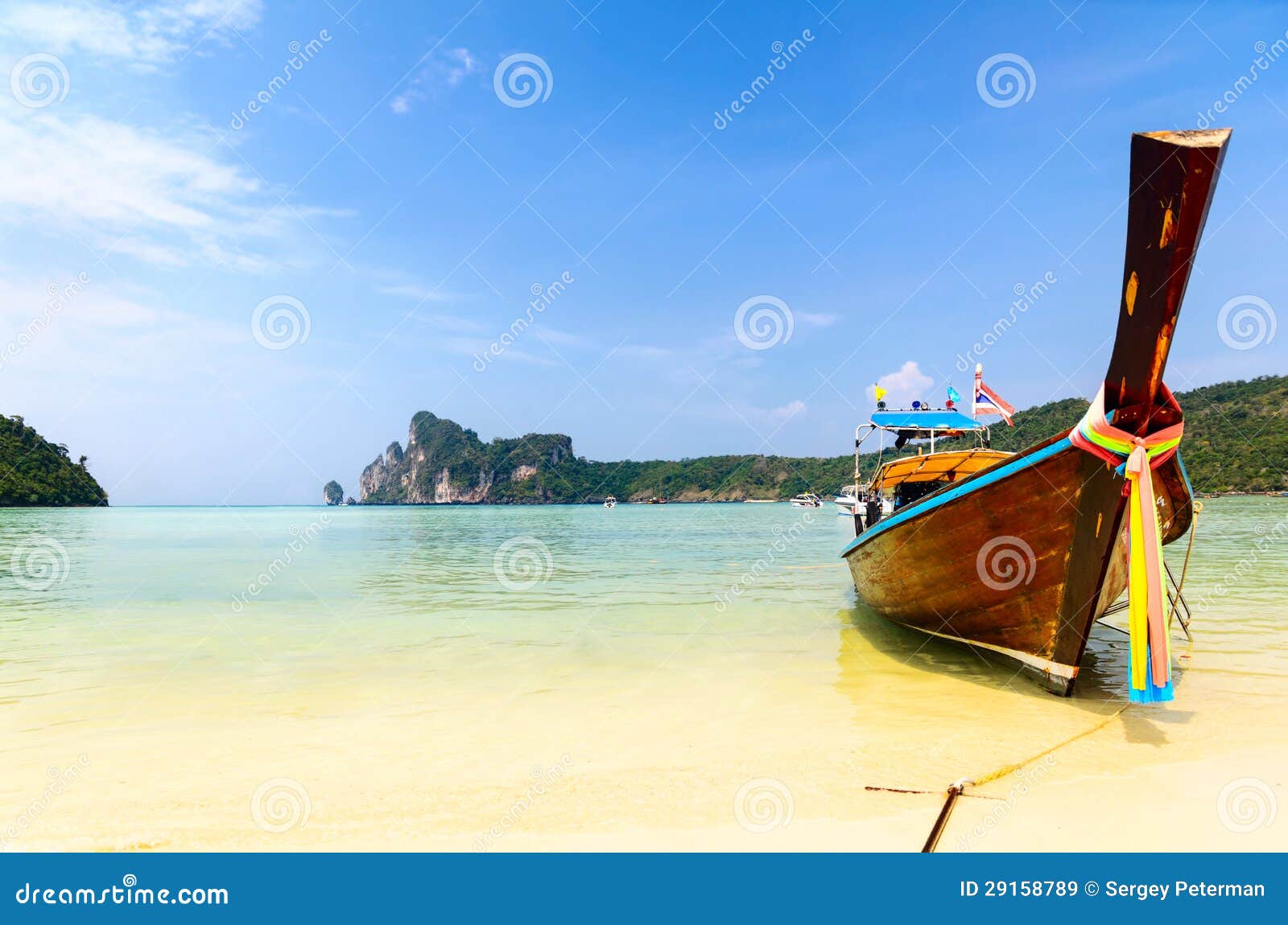 Boats, sea and cliffs stock image. Image of mountain - 29158789