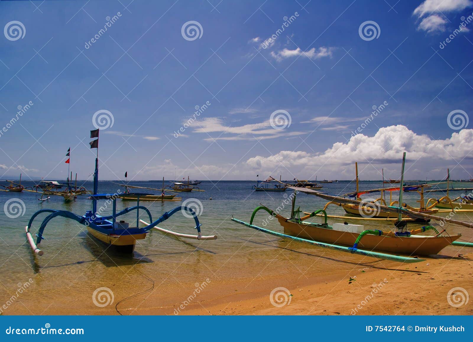 Boats spiders stock photo. Image of relax, bench, coral - 7542764