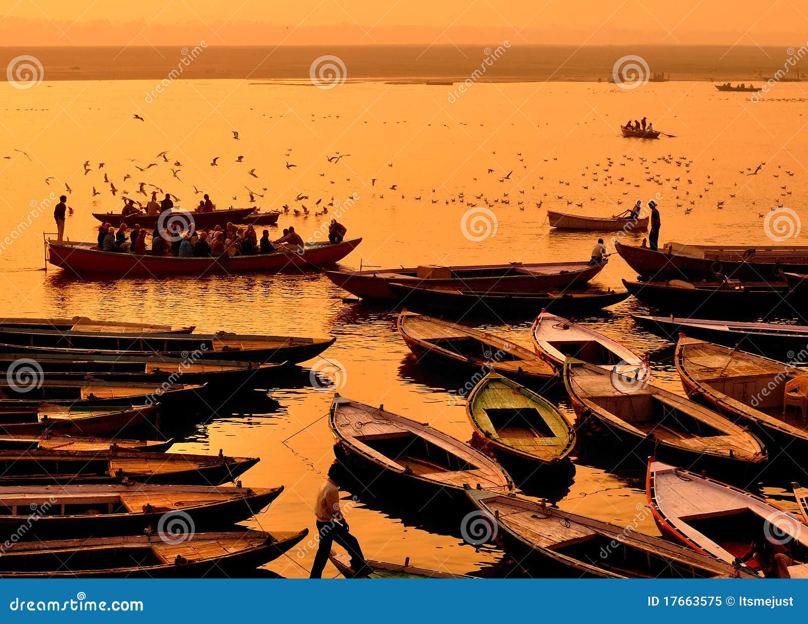 Boats in Varanasi editorial image. Image of boating, india - 17663575