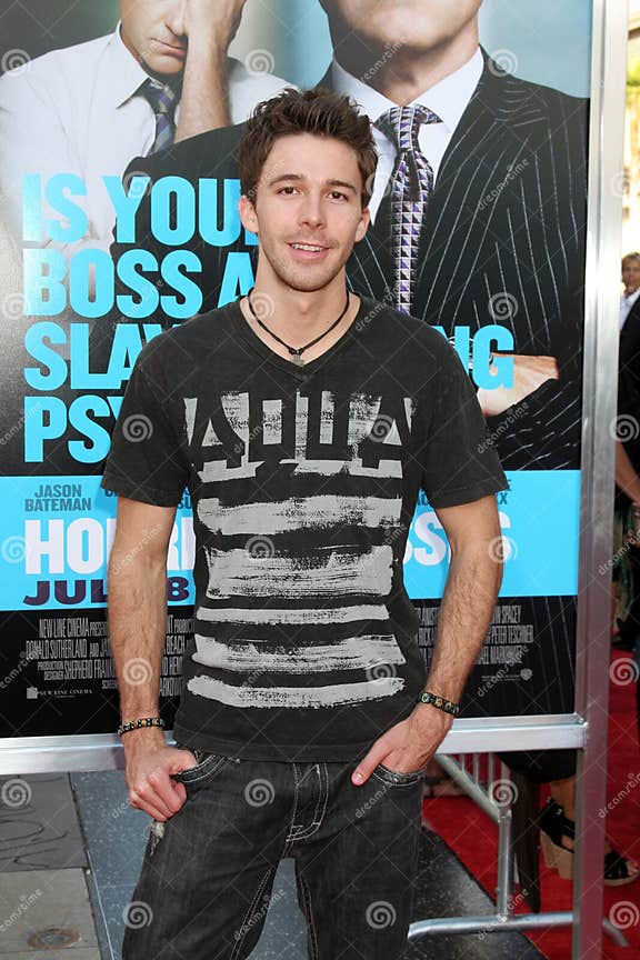 Bobby Edner editorial photo. Image of graumans, bobby - 23928416