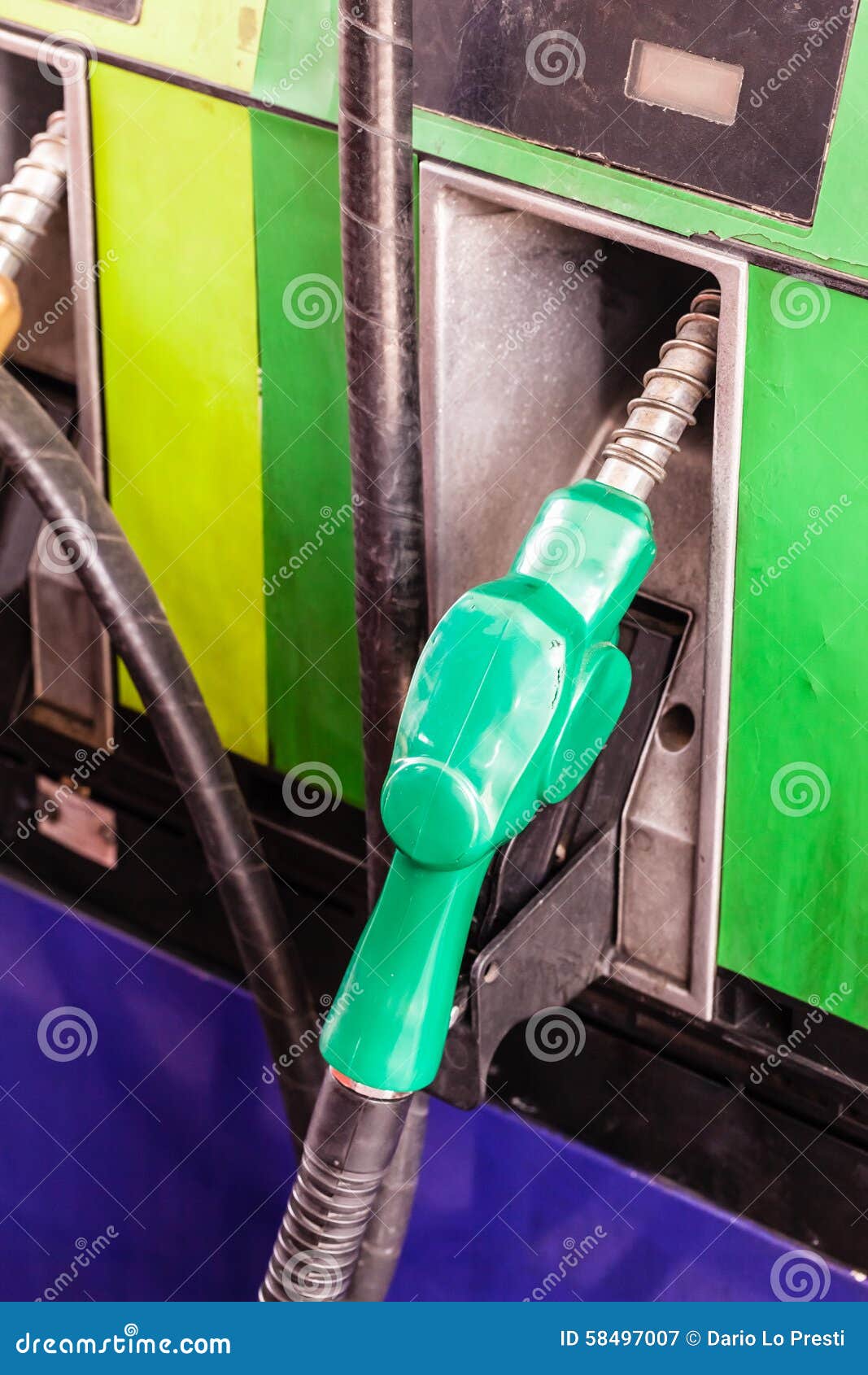 Boca de gas imagen de archivo. Imagen de bencina, bomba - 58497007