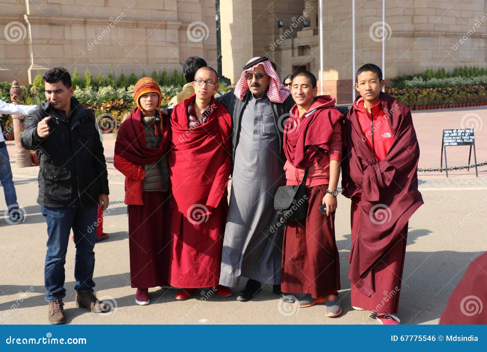 Boddh Visitors at India Gate, New Delhi Editorial Photo - Image of ...
