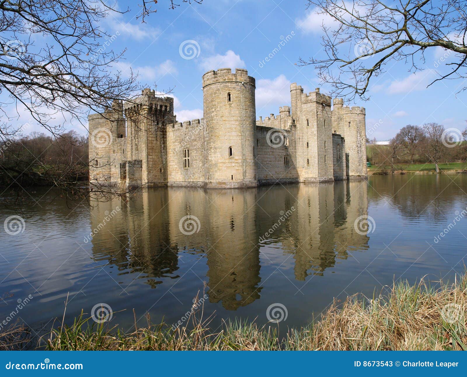 Bodiam Castle, England editorial stock photo. Image of landscape - 8673543