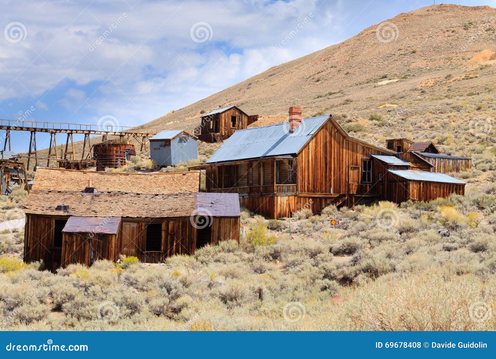 Bodie Ghost Town photo stock. Image du partie, foin, extrémité - 69678408