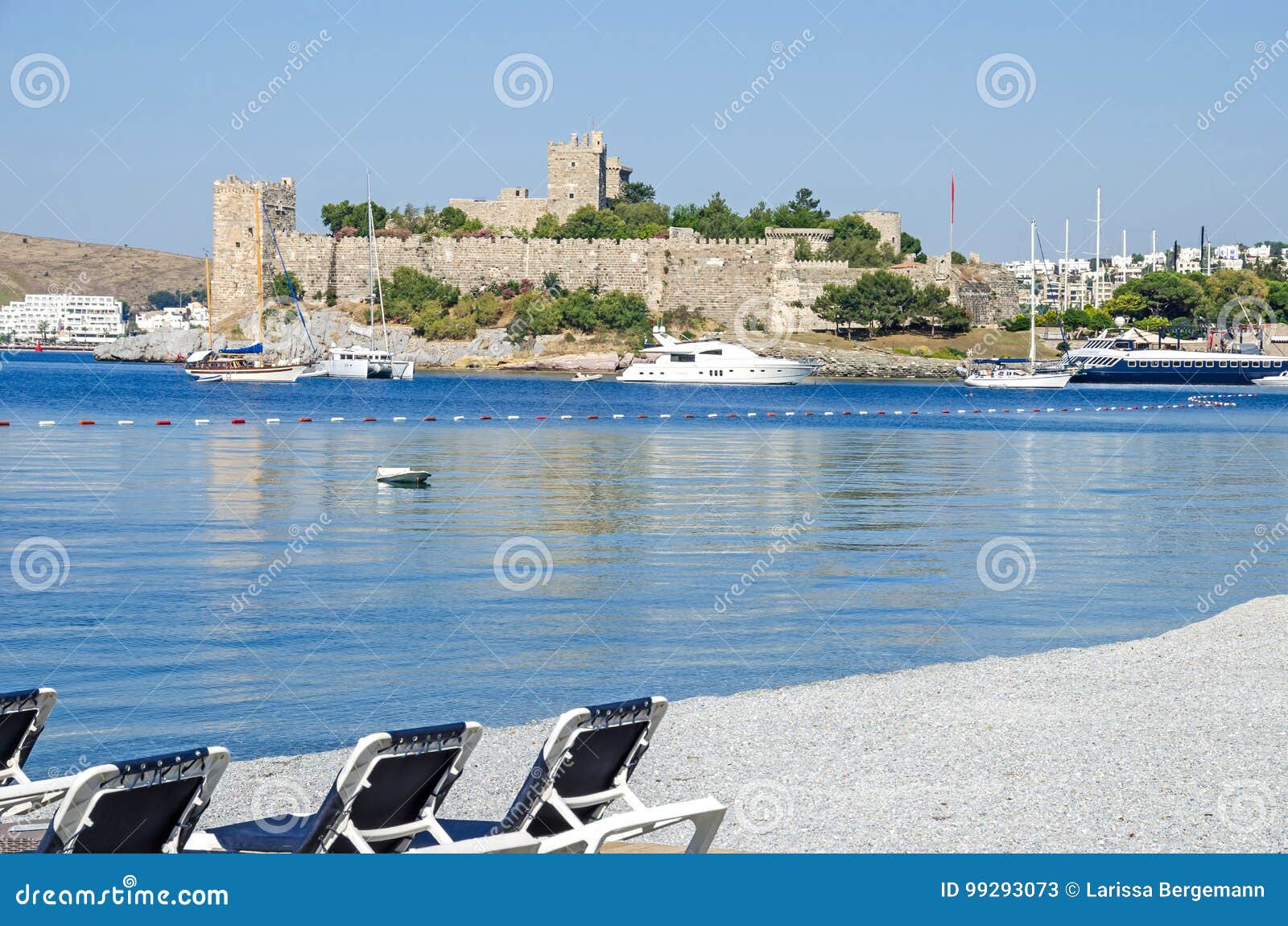 Bodrum Schloss Oder St- Peter` S Schloss Vom Strand Redaktionelles ...