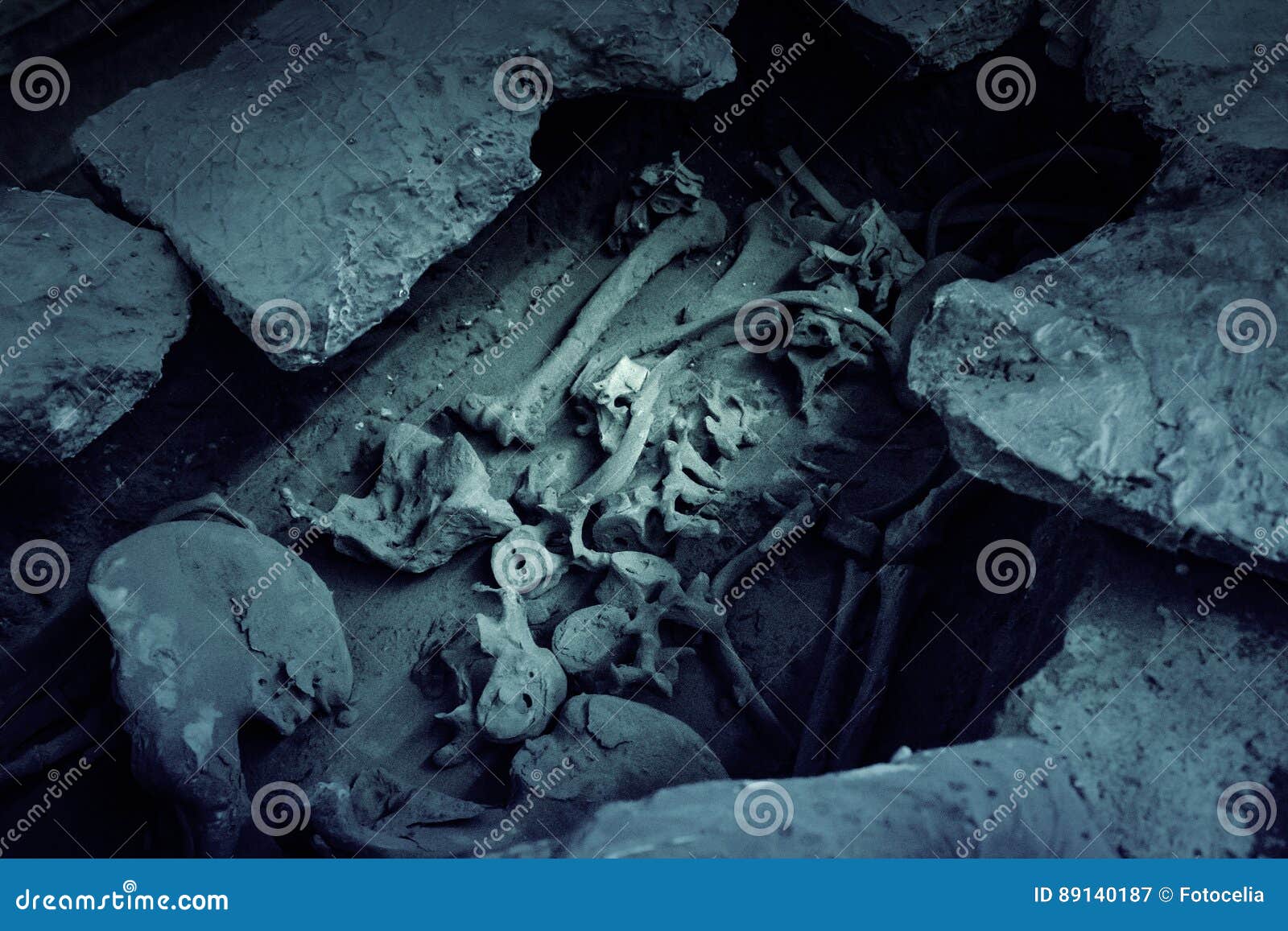 Body of ancient mummy editorial photography. Image of dark - 89140187