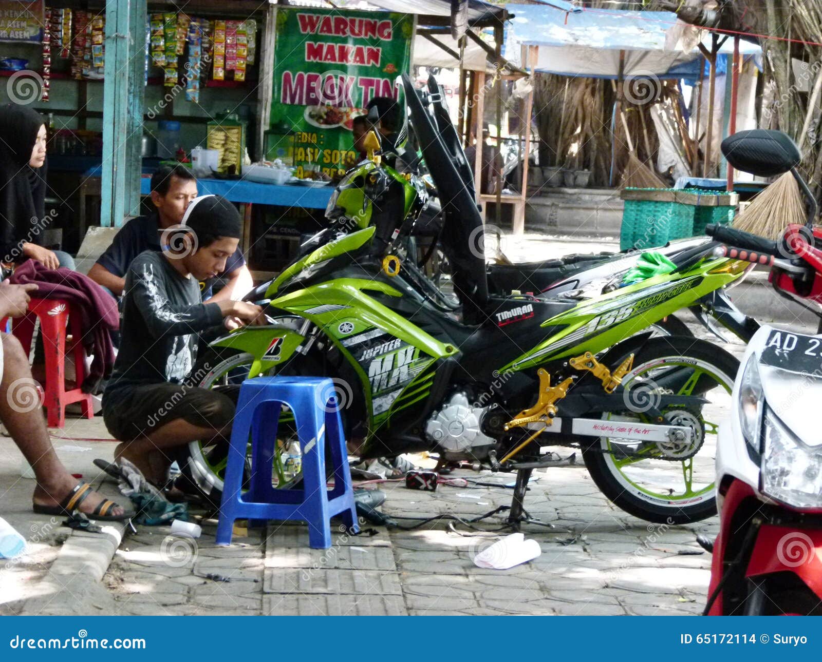 Body lining editorial stock image. Image of central, sticker - 65172114