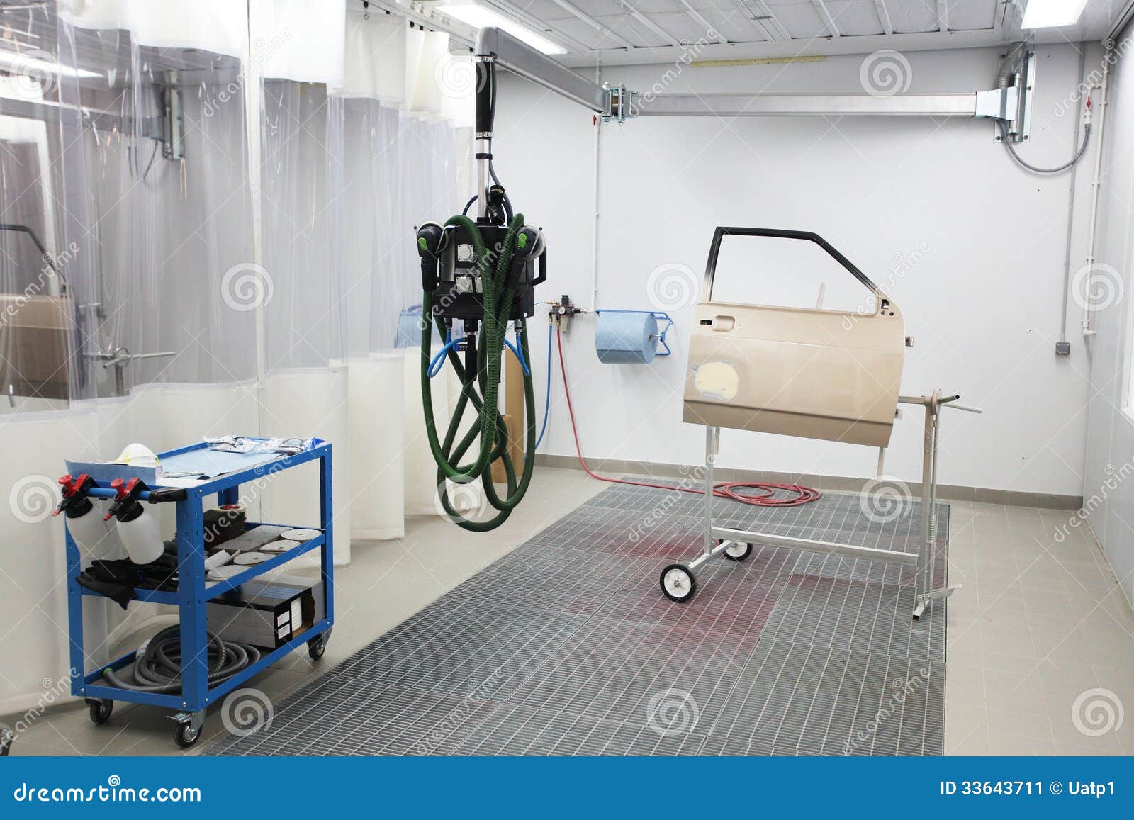 Body shop stock image. Image of autoindustrie, auto, material - 33643711