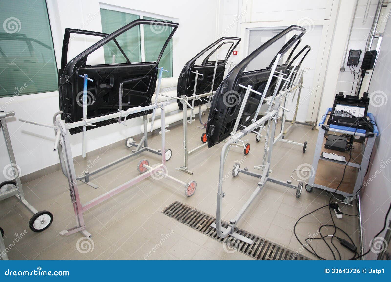 Body shop stock photo. Image of bodywork, repairing, accessories - 33643726