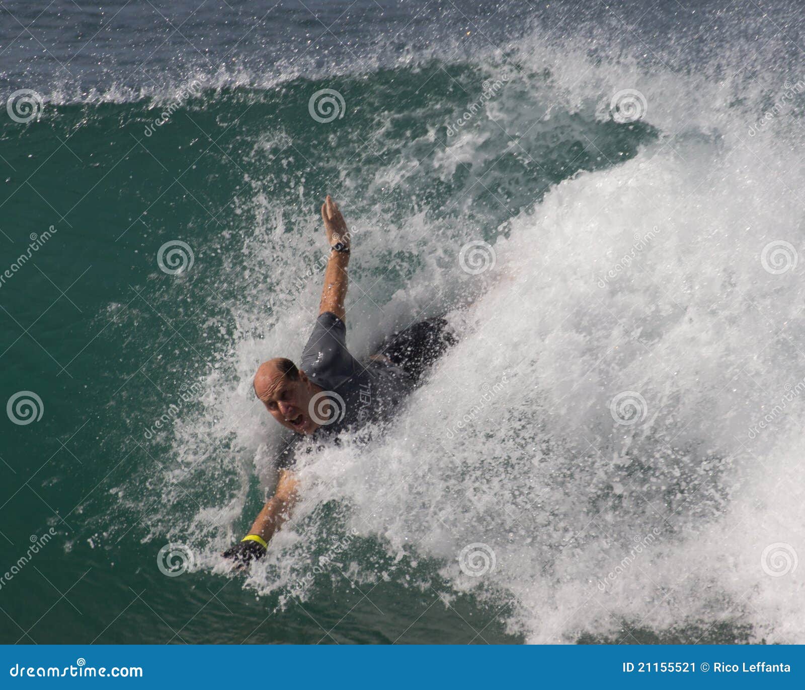 Bodyboarder editorial photo. Image of wave, sport, swell - 21155521