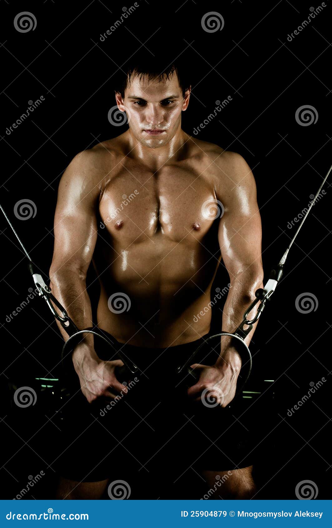 Bodybuilder imagen de archivo. Imagen de robusto, poderoso - 25904879