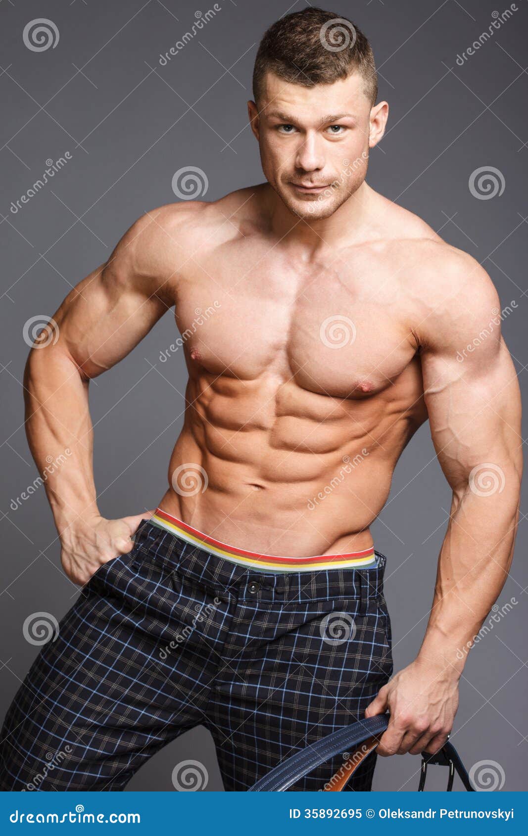 Photos of Model in Image ID 35892695 by Oleksandr Petrunovskyi (Apopium)