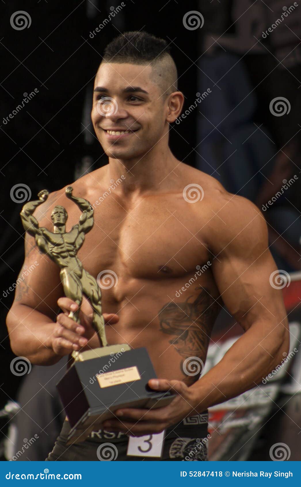 Bodybuilder masculino foto de archivo editorial. Imagen de competidor ...