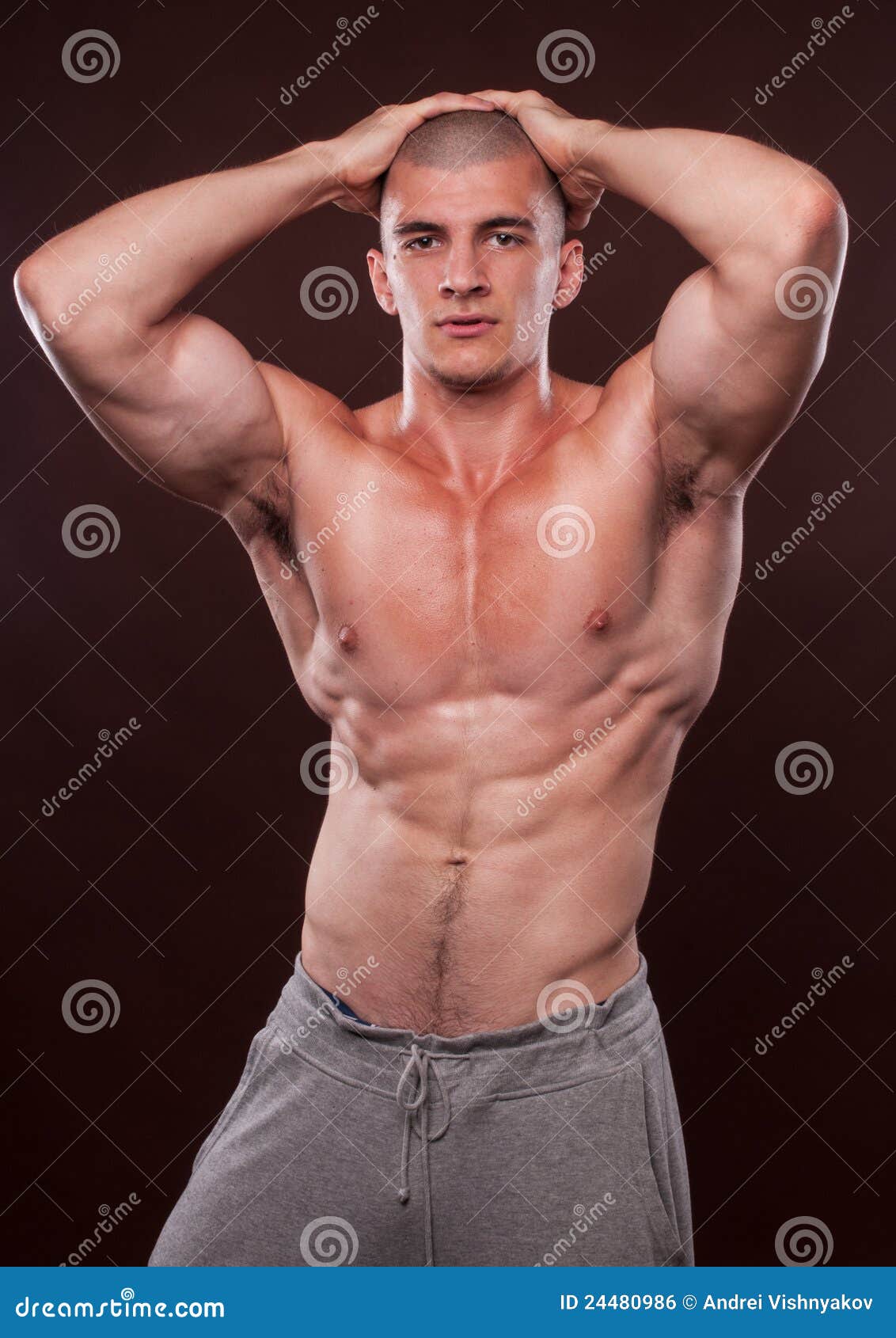 Bodybuilder novo foto de stock. Imagem de cara, seis - 24480986