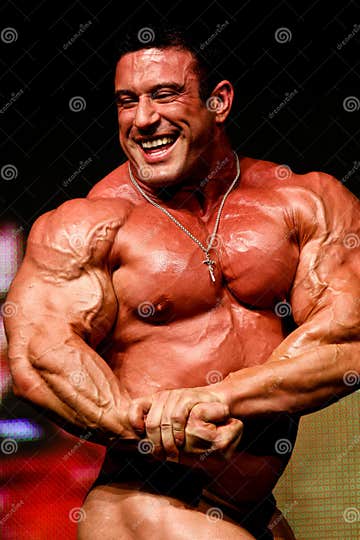 Bodybuilder posing editorial stock photo. Image of athletic - 27428298