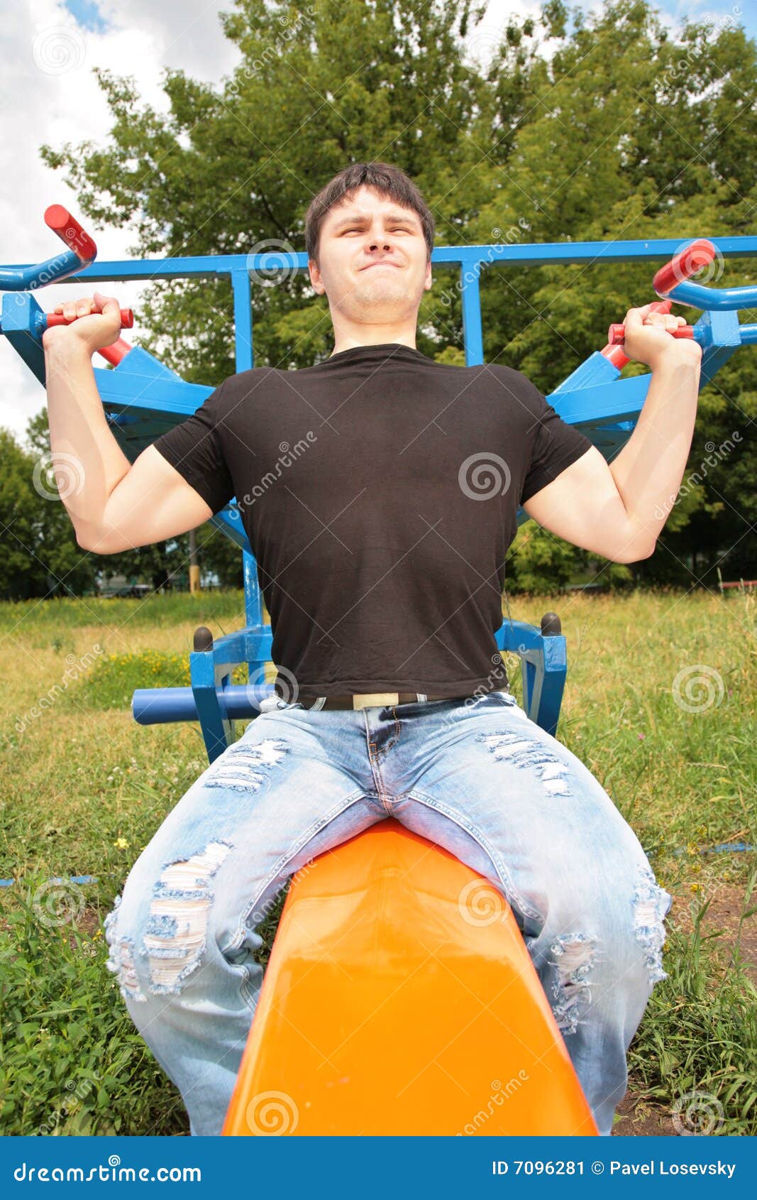 Bodybuilder Training in Park Stock Image - Image of biceps, person: 7096281