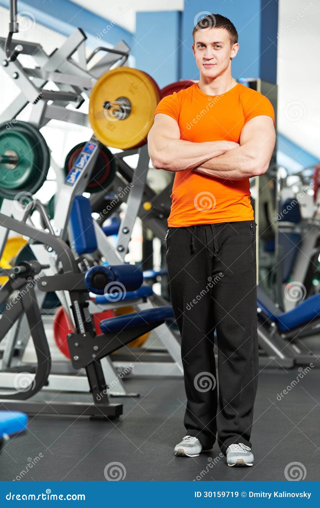 Bodybuildereignungs-Manntrainer Stockbild - Bild von lebensstil, leute ...