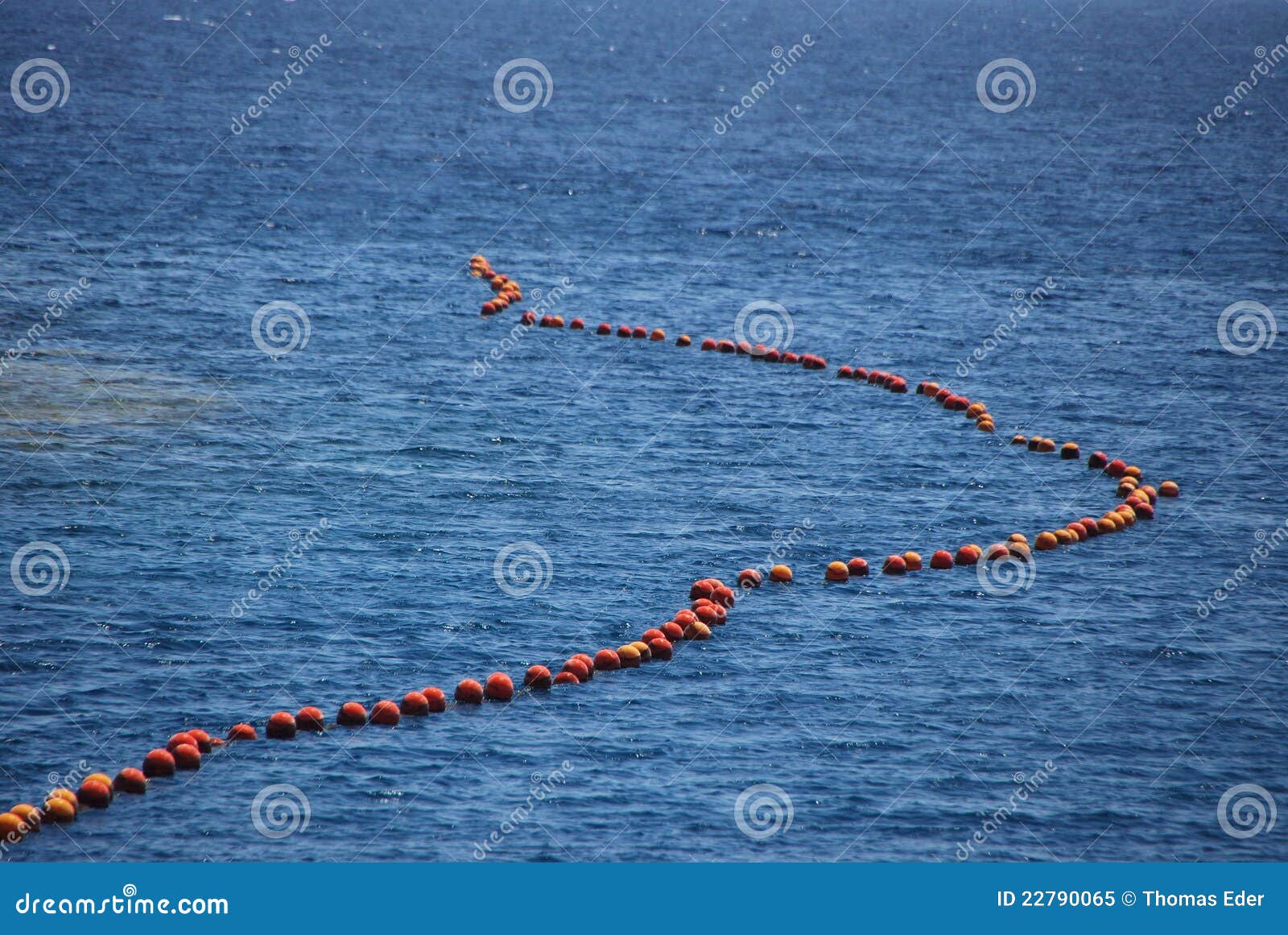 Boeien op zee stock afbeelding. Image of oceaan, reddingsboei - 22790065