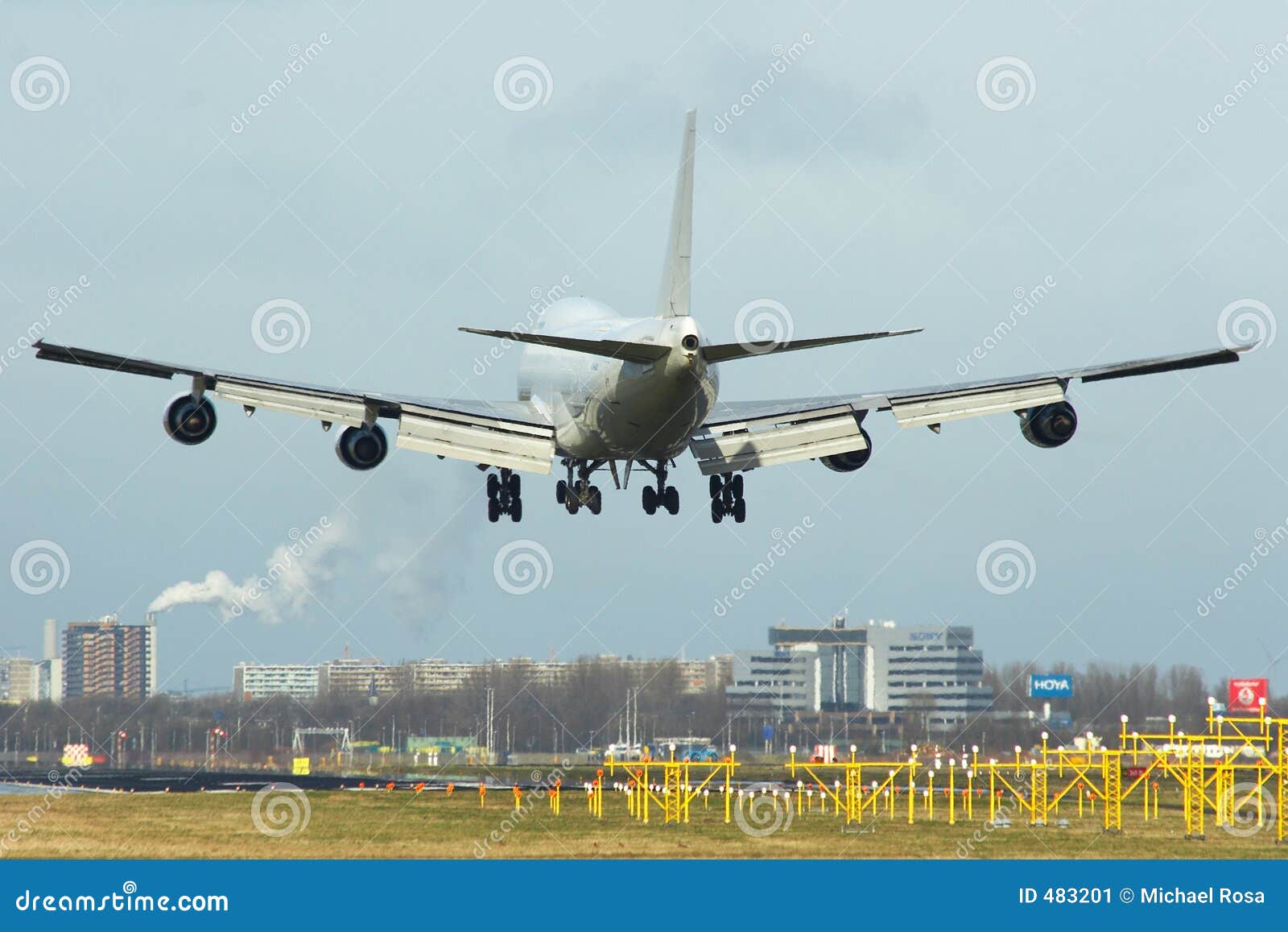Boeing 747 about To Touchdown Stock Image - Image of touchdown ...