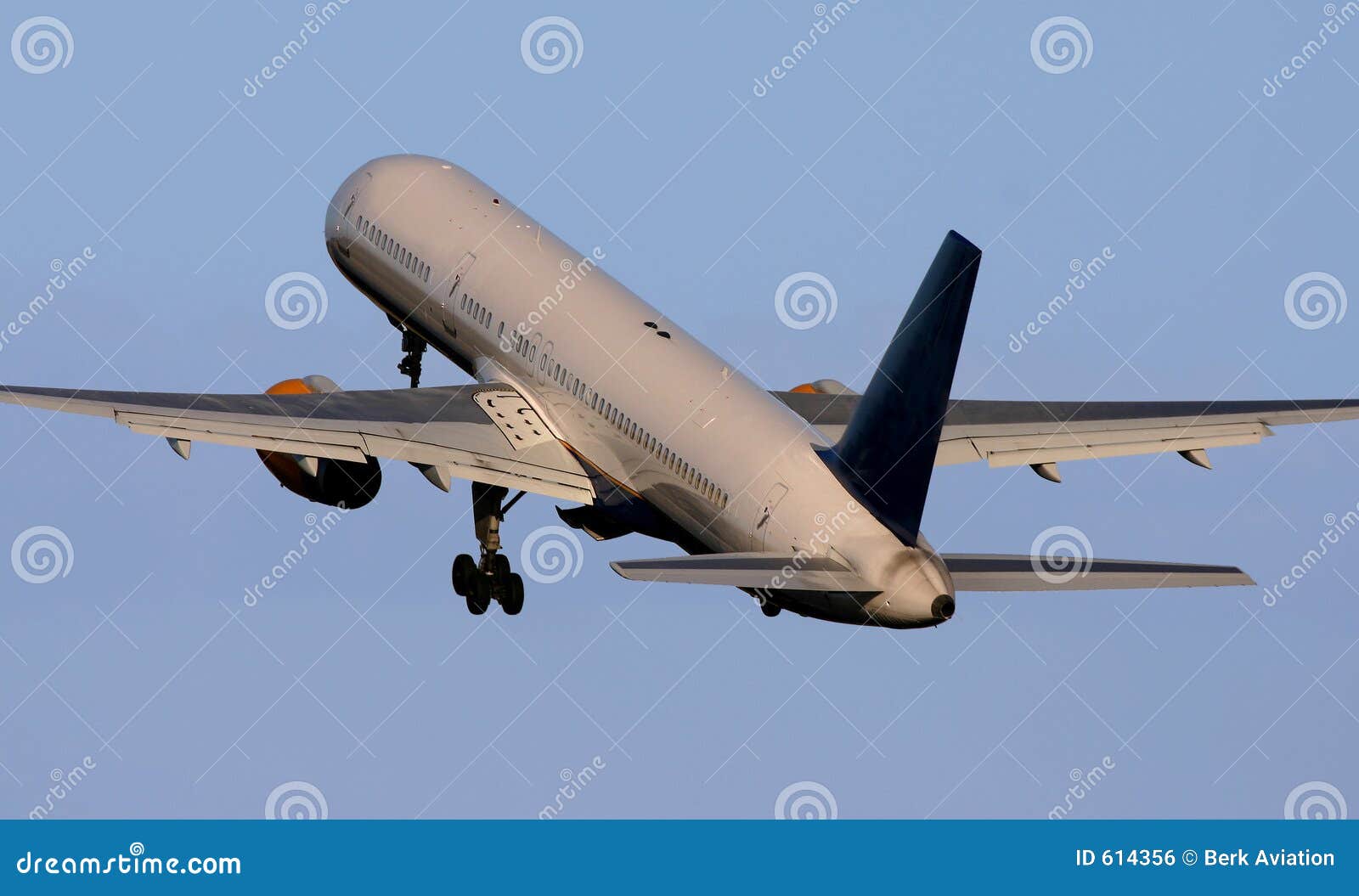 Boeing 757 stock photo. Image of climb, travel, gear, runway - 614356
