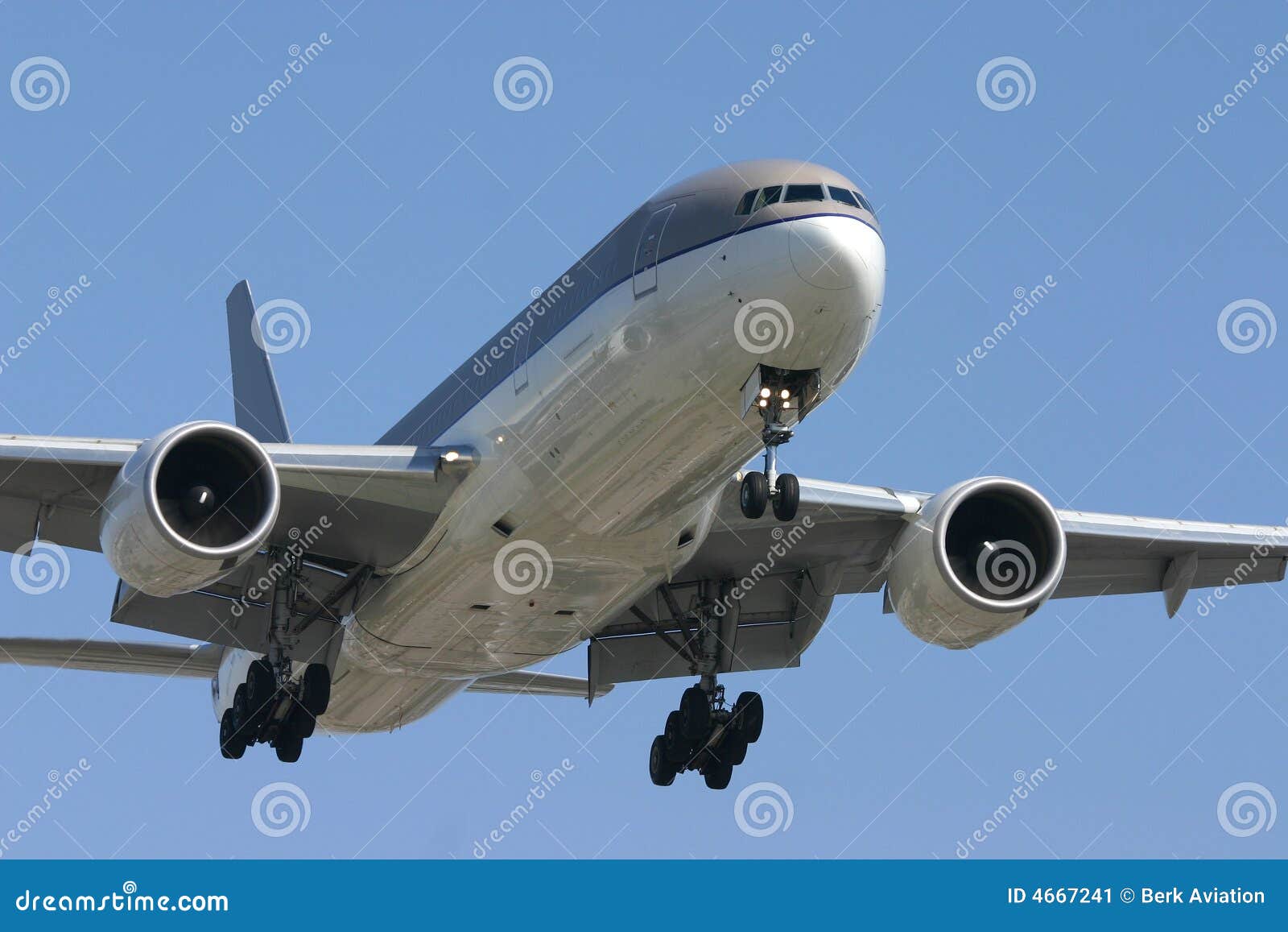 Boeing 777 stock image. Image of airbus, wing, vacation - 4667241