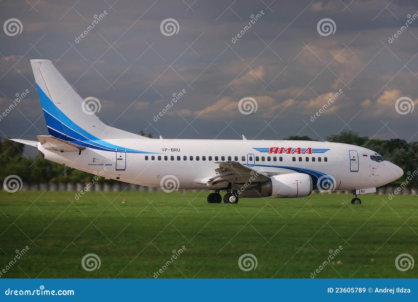 Boeing B737 stock image. Image of aeroplanes, czech, aviation - 23605789