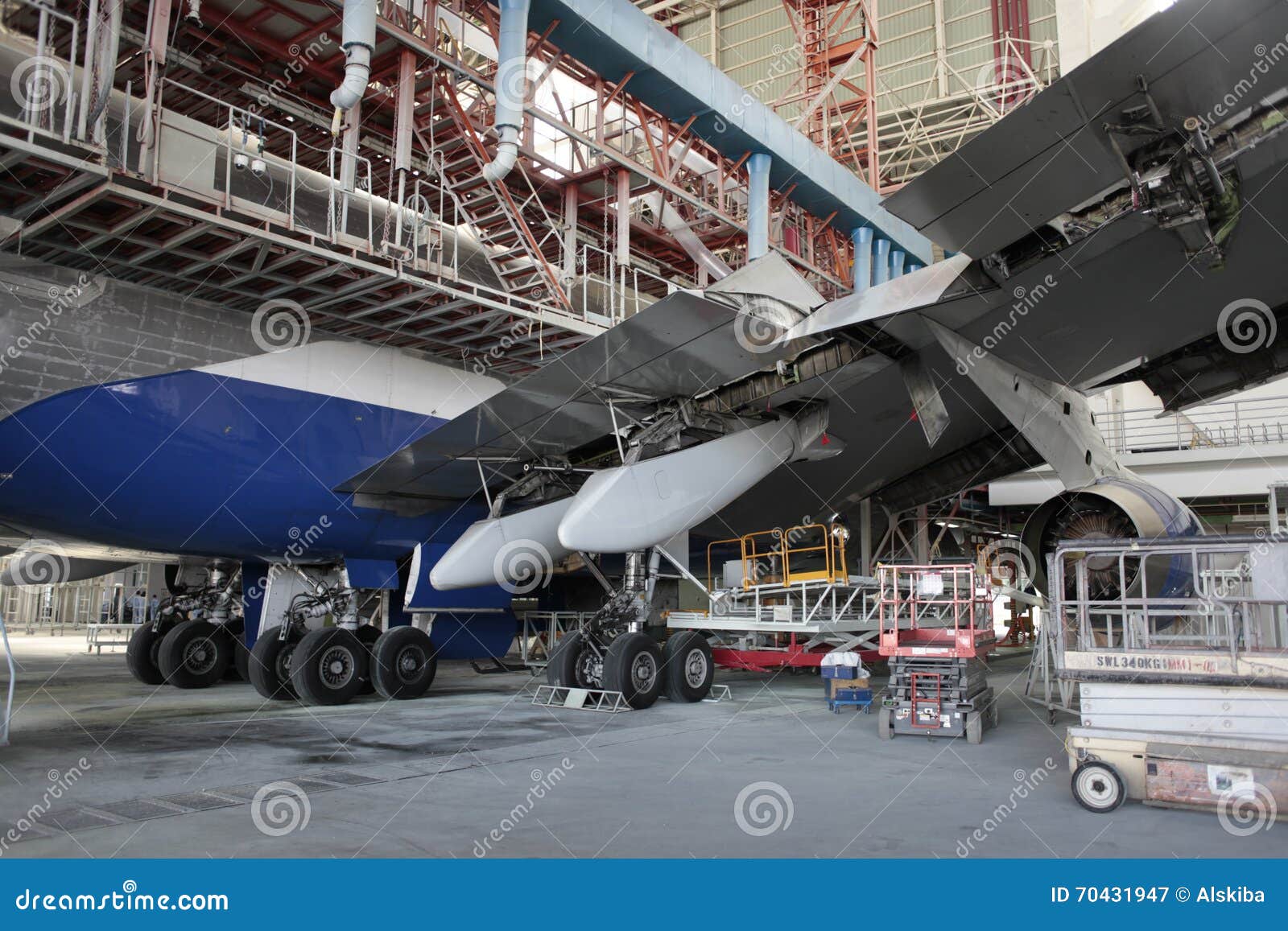Boeing 747 C-Check stock image. Image of fixing, taeco - 70431947