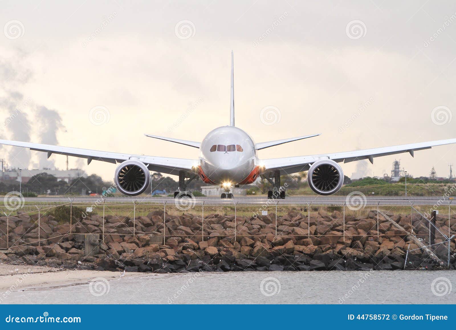 Boeing 787 Dreamliner Airliner on Runway Stock Photo - Image of boeing ...