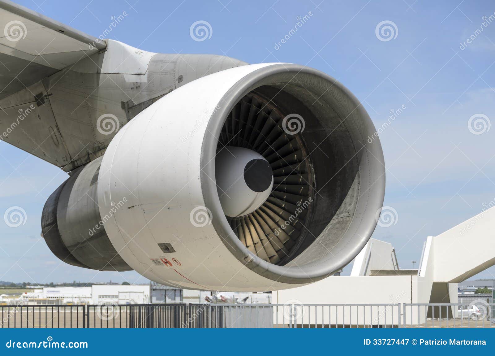 Boeing Engine stock image. Image of noise, fuselage, airplane - 33727447