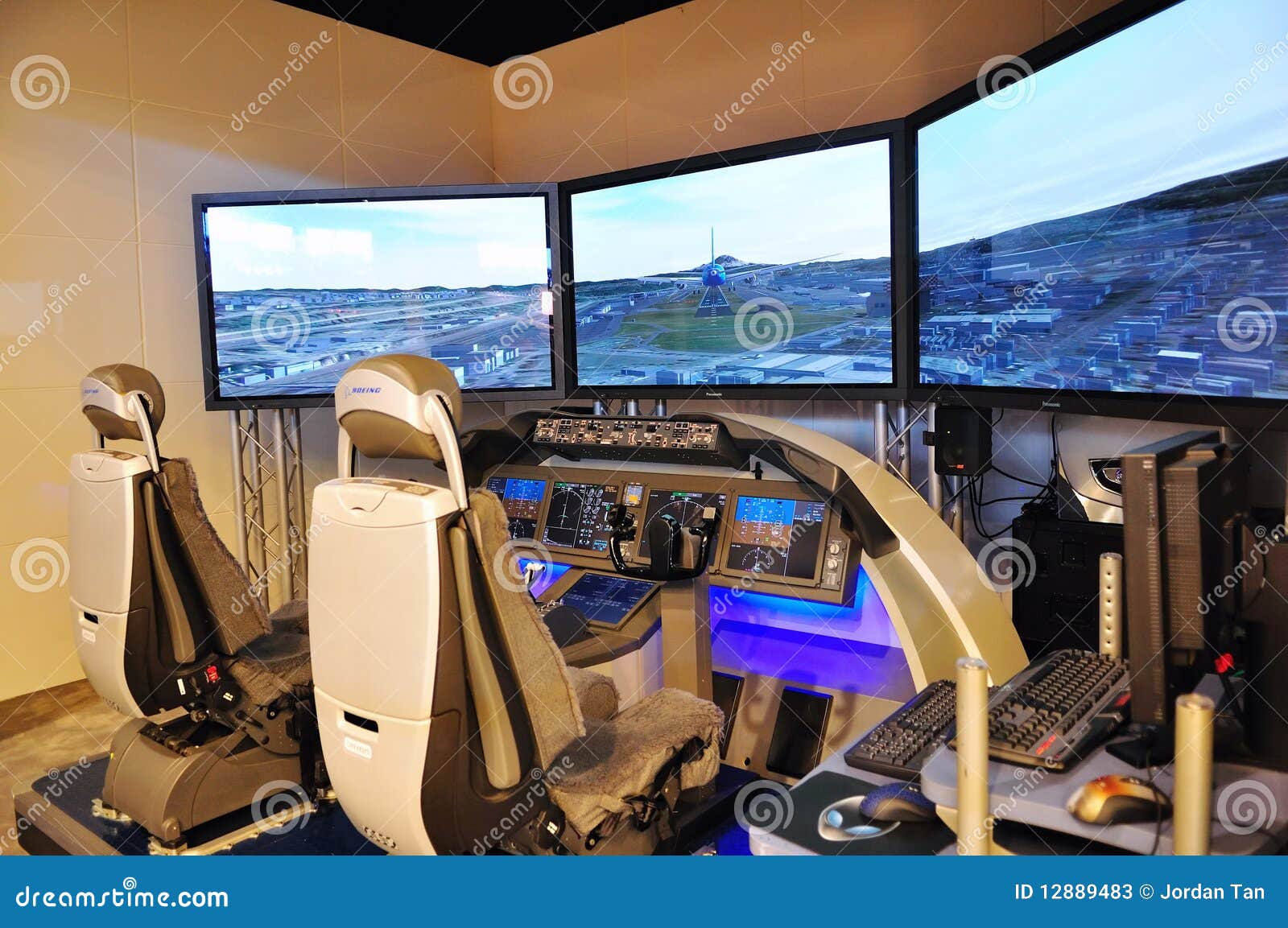 Boeing Flight Simulator at Singapore Airshow Editorial Stock Photo ...