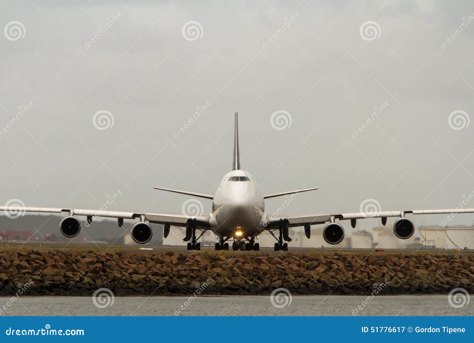 Boeing 747 Jumbo Jet in Front View Stock Image - Image of large, jumbo ...