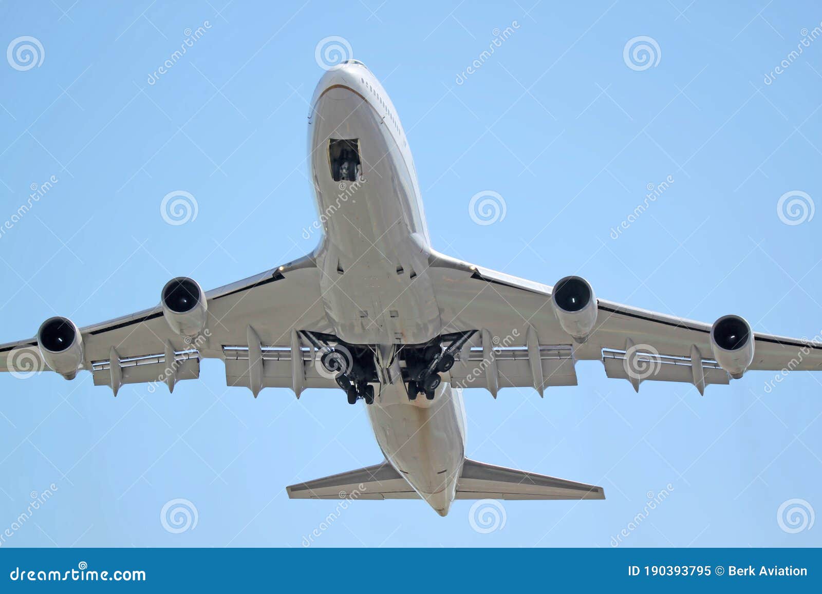 Boeing 747 Jumbo Jet Taking Off Stock Image - Image of grey, airport ...