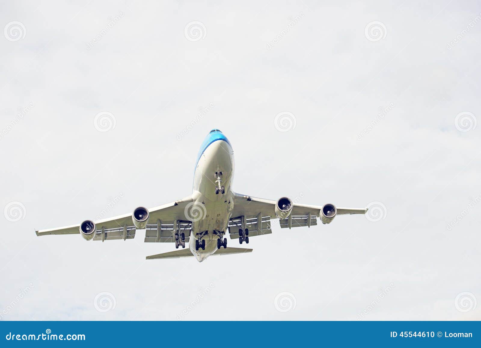 Boeing 747 landing stock photo. Image of runway, cowling - 45544610