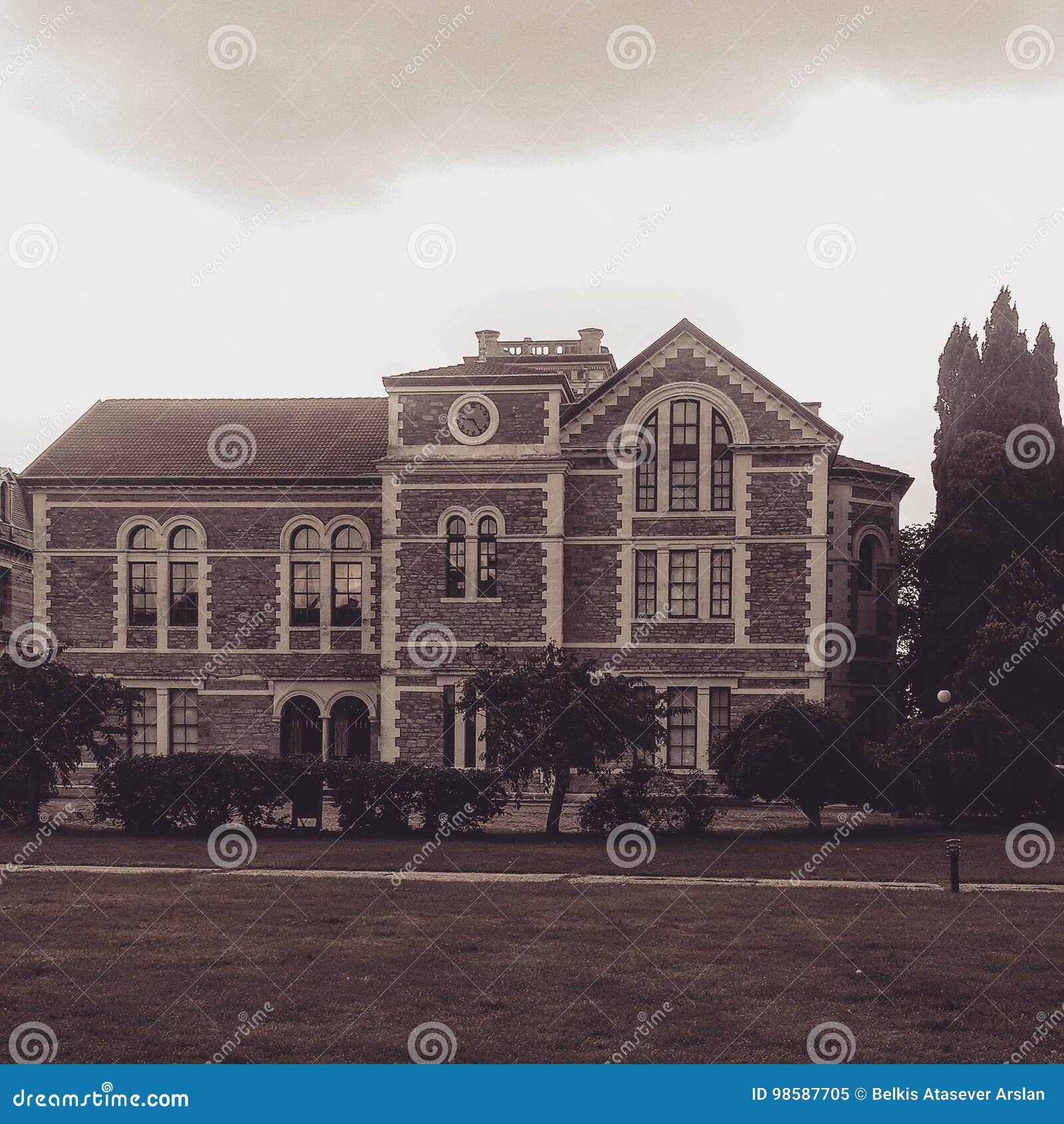 Bogazici University stock image. Image of nature, istanbul - 98587705