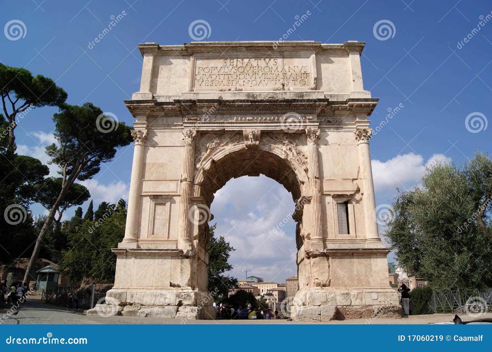 Bogen von Titus stockbild. Bild von blau, platz, berühmt - 17060219