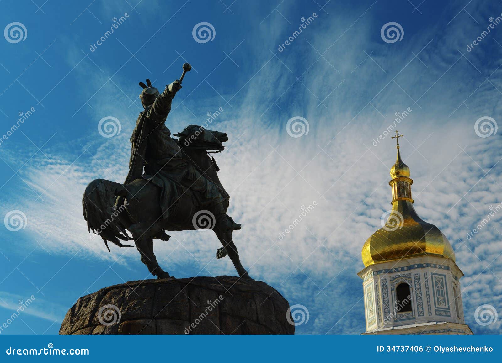Bohdan Khmelnytsky Monument and Sofia Church Stock Photo - Image of ...