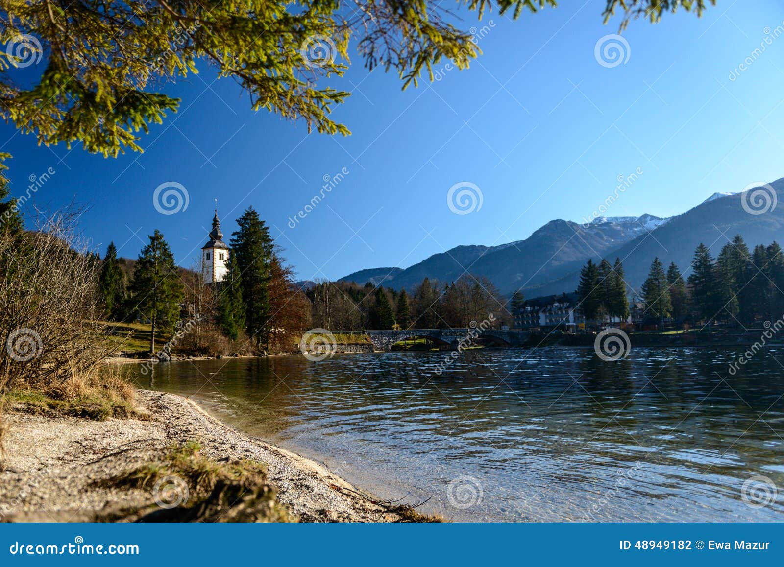Bohinj湖 库存照片. 图片 包括有 本质, 中央, 东部, 贿赂, 教会, 横向, 斯洛文尼亚, 公园 - 48949182