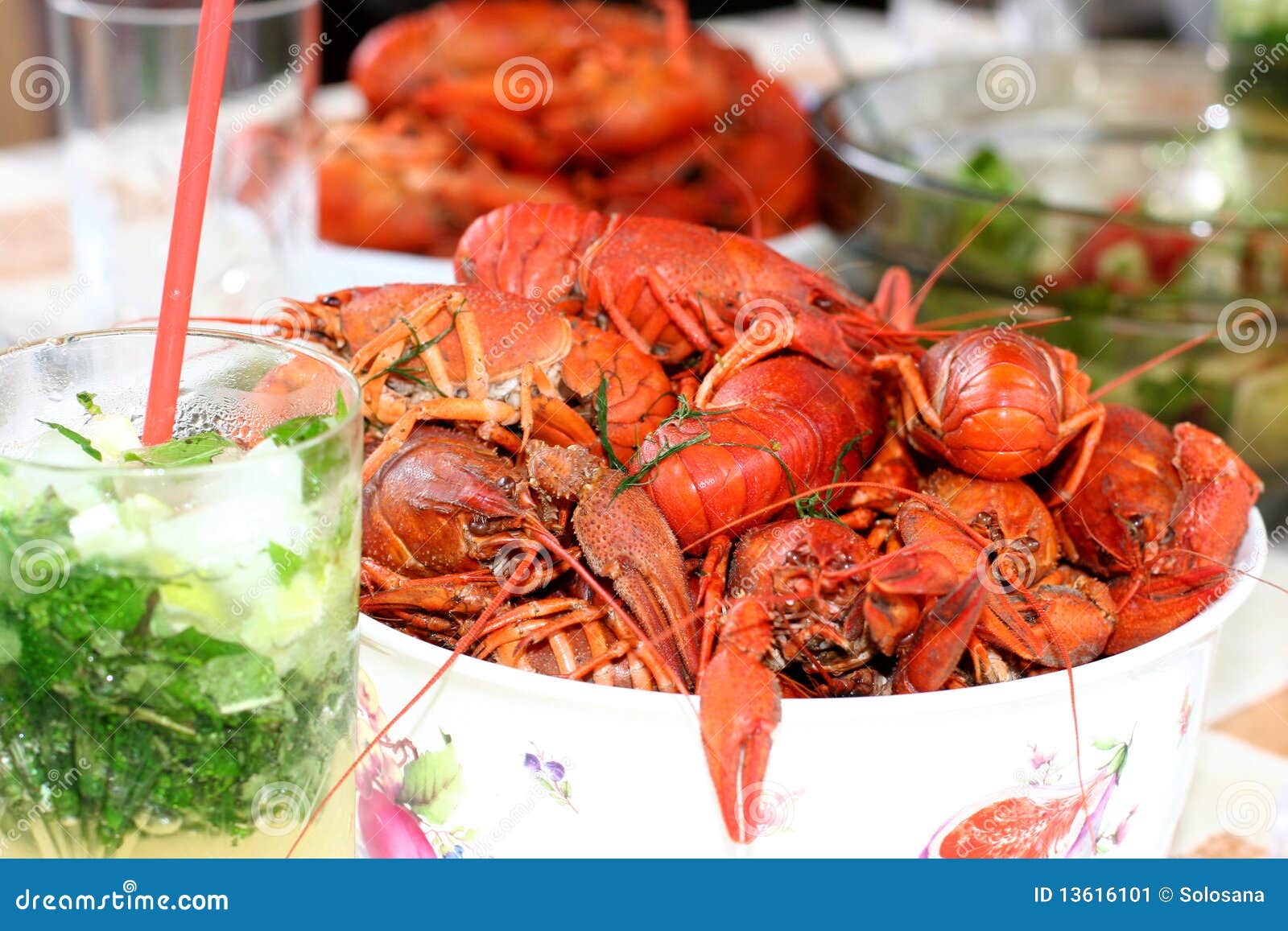 Boiled Crayfish and Mojito Cocktail Stock Image - Image of meal, salad ...