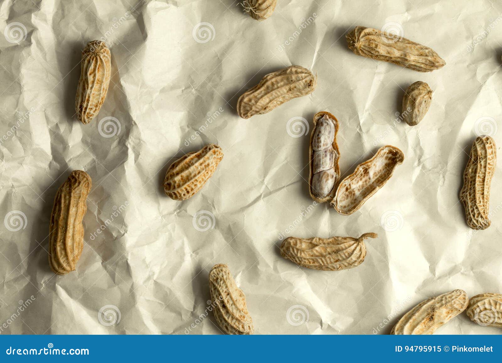 Boiled Peanuts Arrange Crumpled Paper Stock Photos - Free & Royalty ...