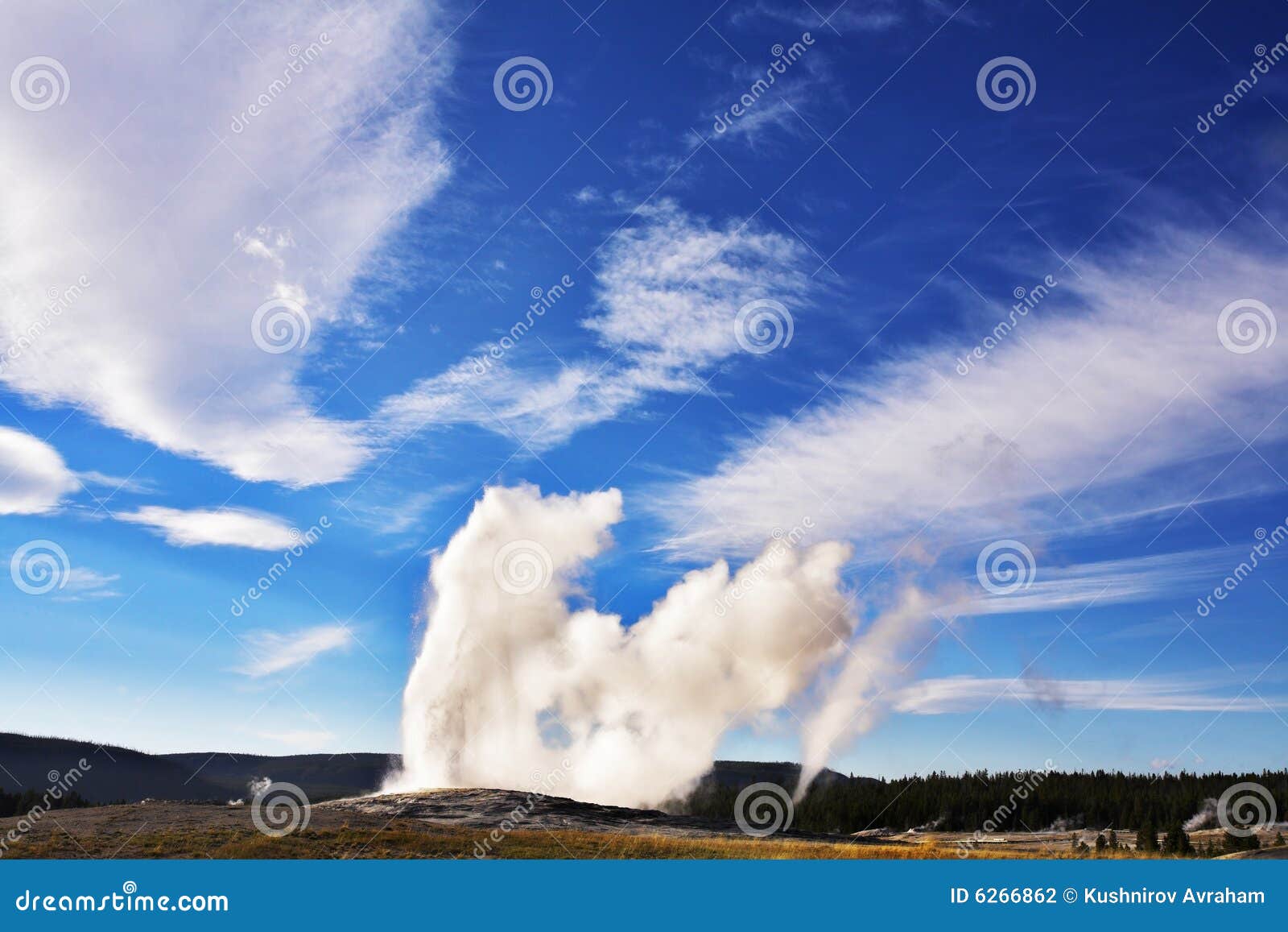 Boiling geothermal geyser stock photo. Image of recreational - 6266862