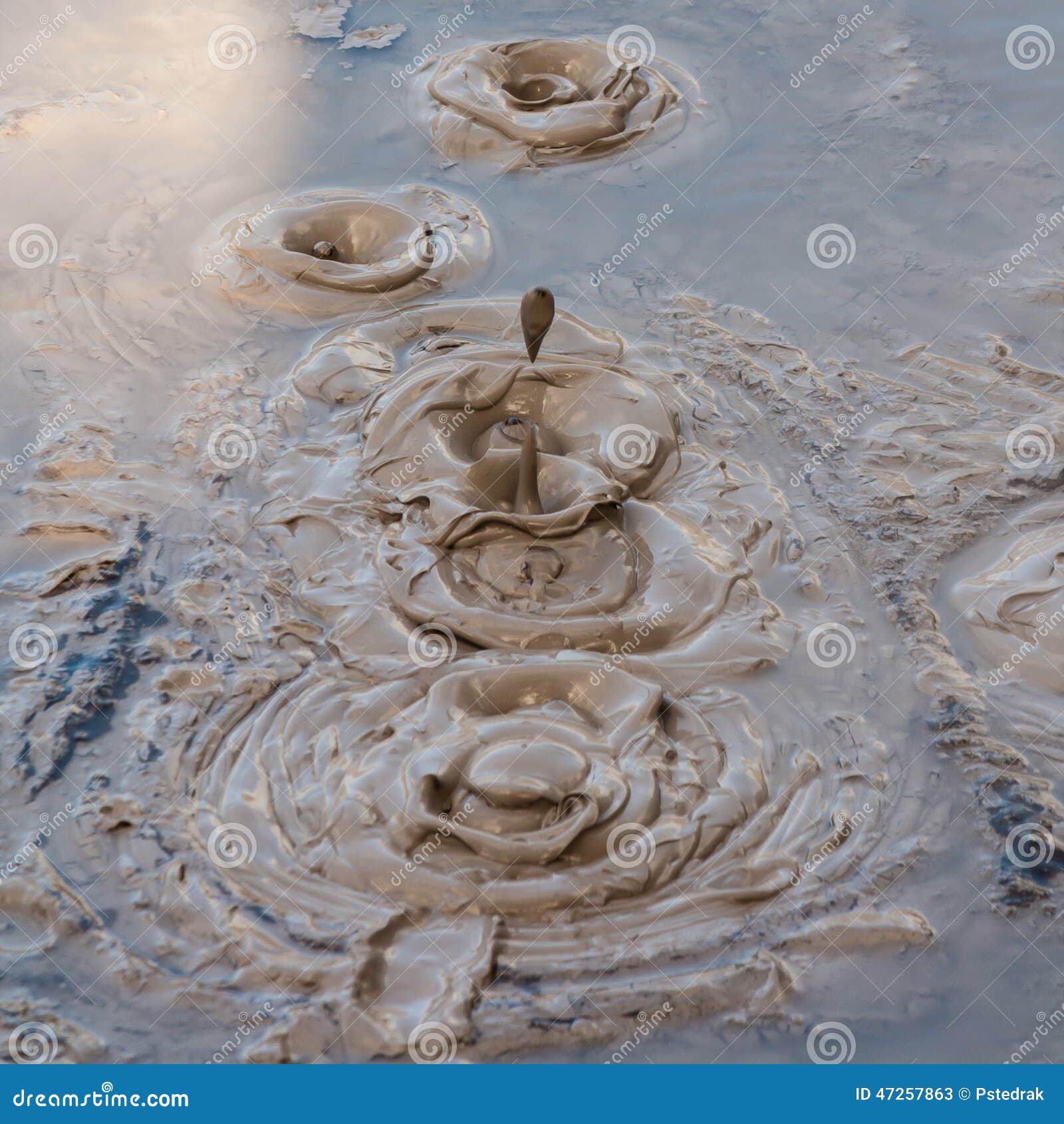 Boiling mud stock image. Image of thermal, fumarole, bubble - 47257863