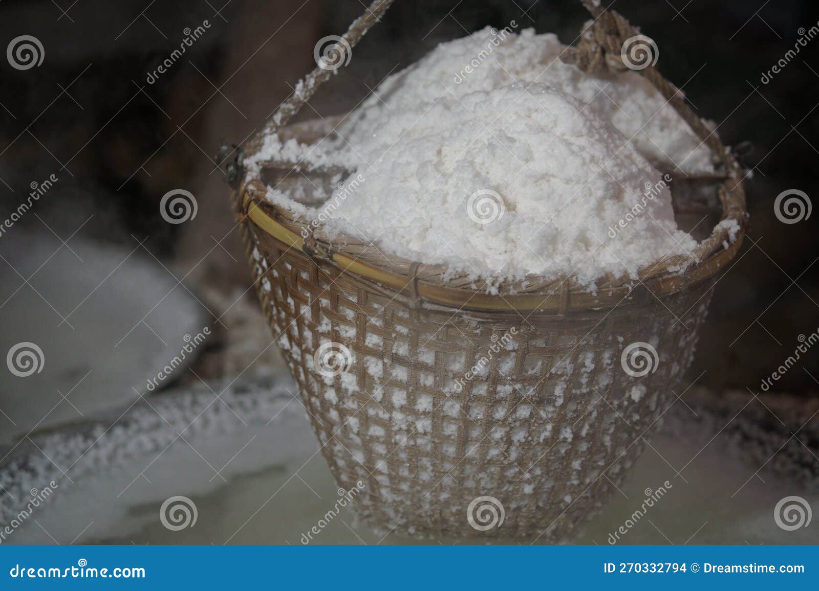 Boiling Saline Solution is Traditional Way for Making Mountain Rock ...