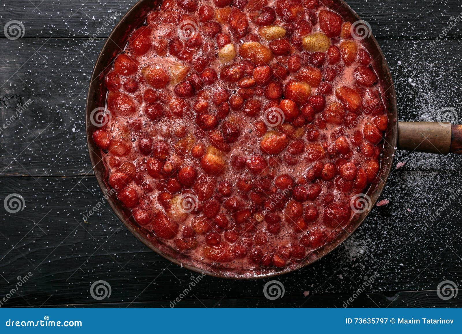 Boiling strawberry jam stock image. Image of copyspace - 73635797