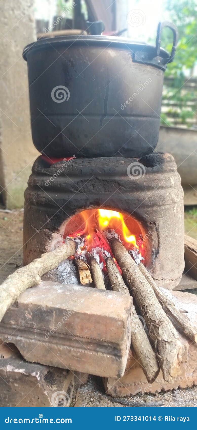 Boiling Water Using a Traditional Stove. Stock Photo - Image of stove ...
