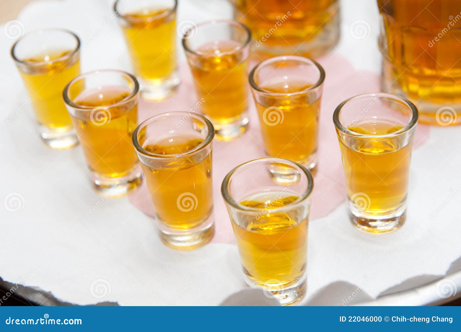 Boisson photo stock. Image du boisson, groupe, bière - 22046000