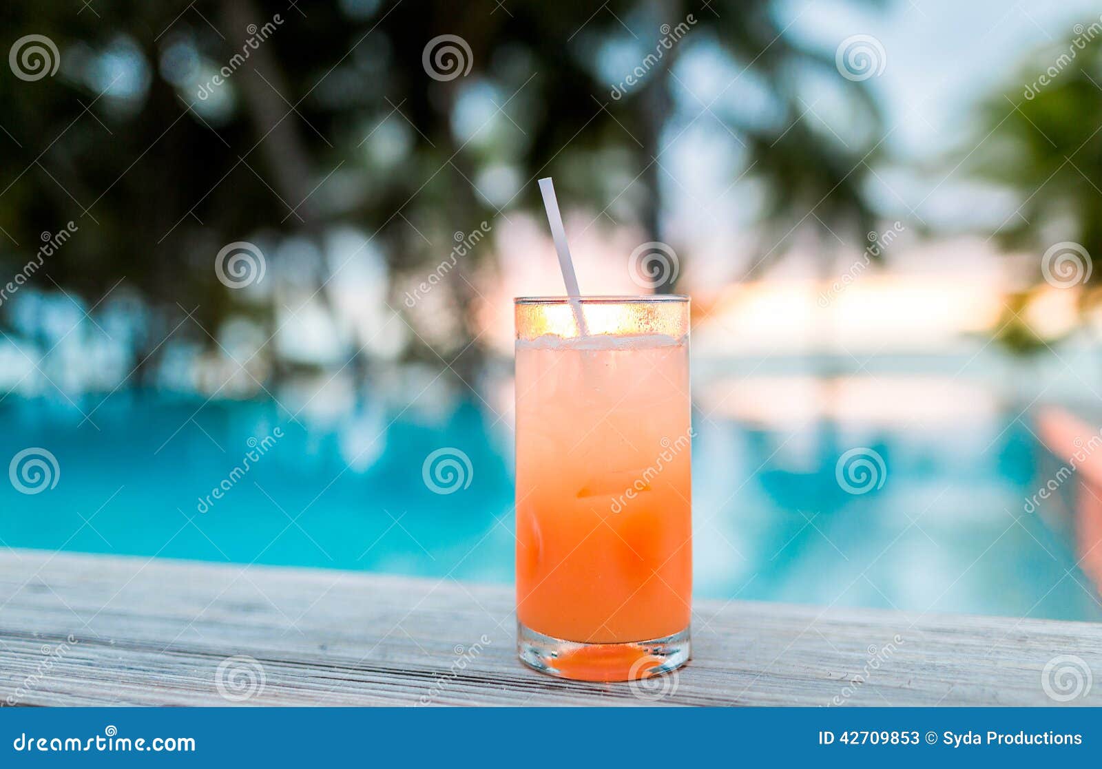 Cocktail sur la plage photos stock - Inscription Gratuite
