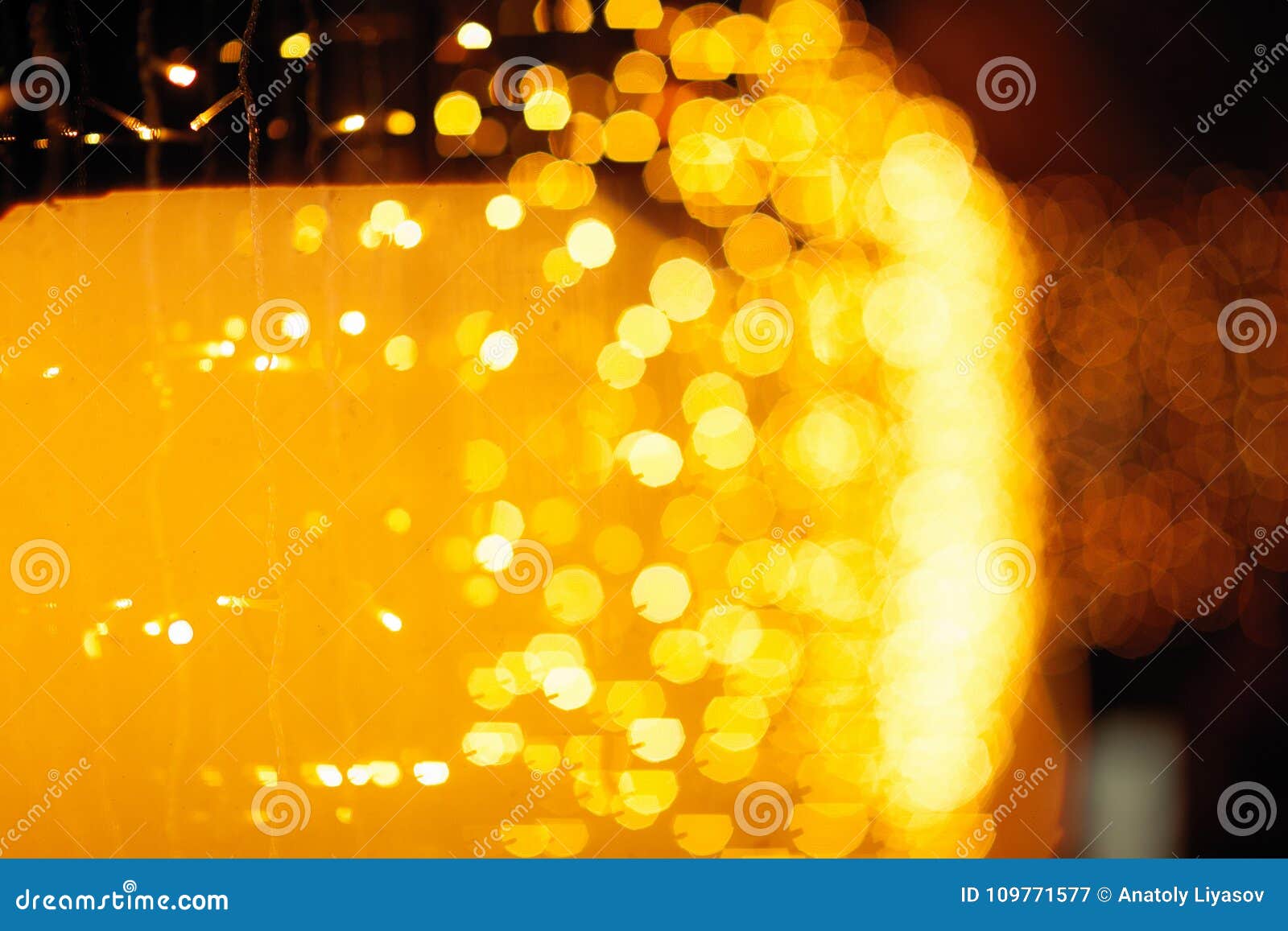 Bokeh of yellow lights stock image. Image of glitter - 109771577