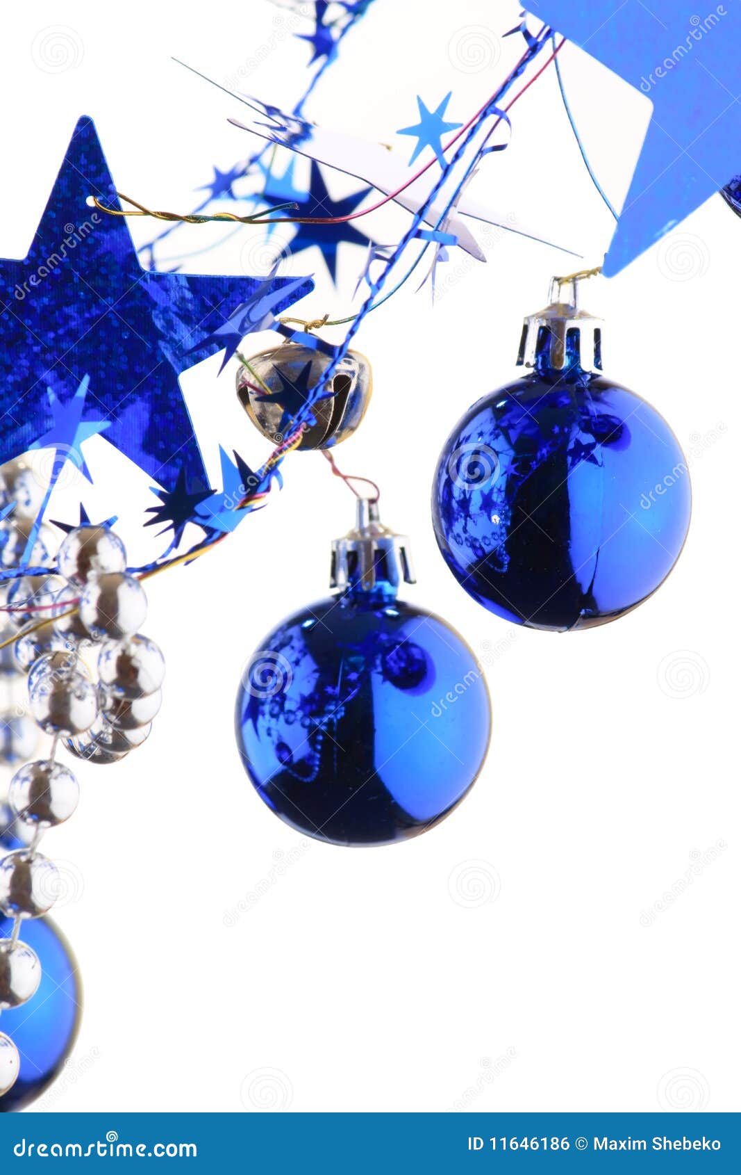 Bolas Del Azul De La Navidad Foto de archivo - Imagen de brillo, esfera ...